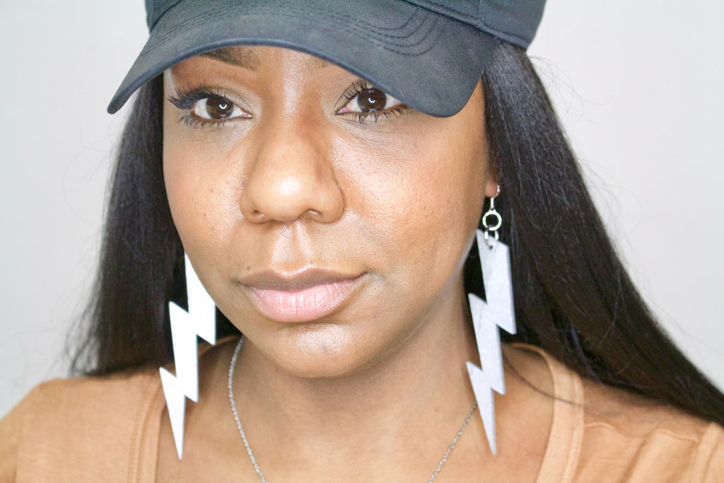 Lightning – Toni Daley